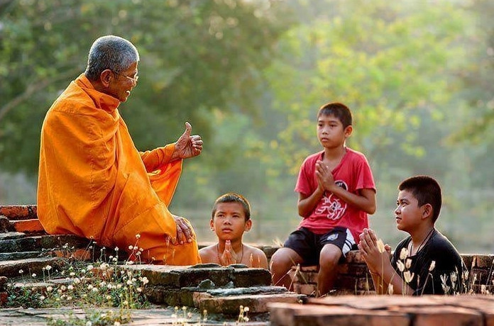 Effective Techniques For Teaching Buddhism To Kids - Hiệu Sách Tốt đẹp